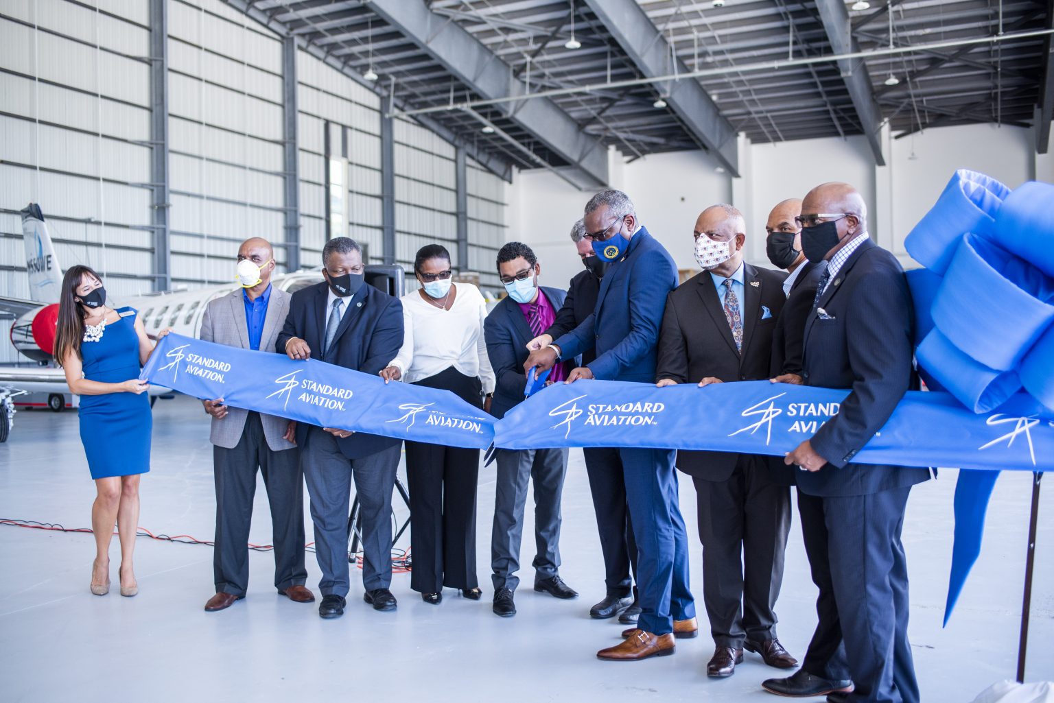 Giant Bows for Grand Openings – King Size Bows