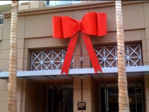 Huge Bows for Buildings – King Size Bows