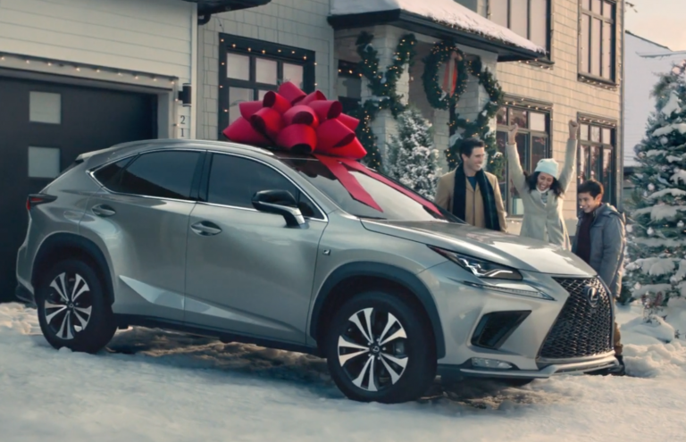 Lexus “December to Remember” Car Bow – King Size Bows